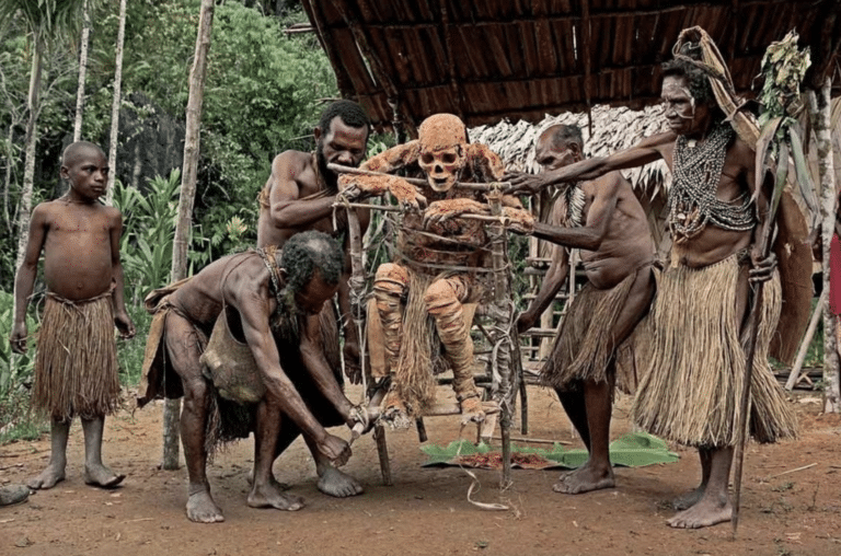 El mapa de las tribus caníbales: dónde se ubican en la actualidad